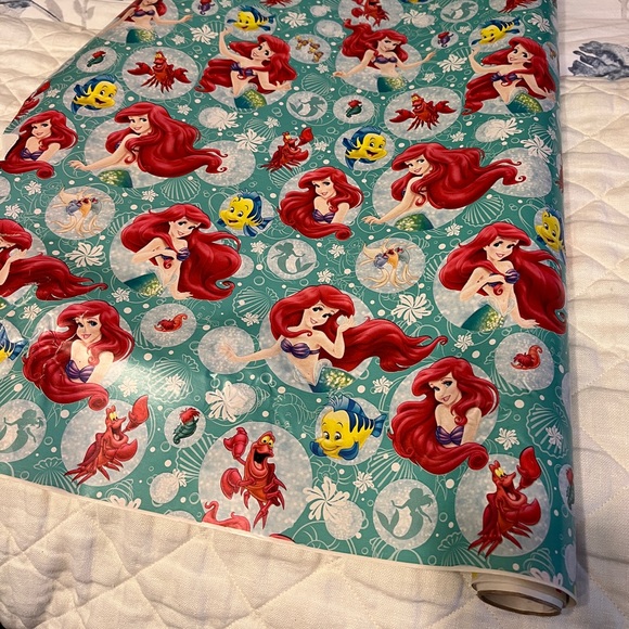 wrapping | Party Supplies | Little Mermaid Ariel Gift Wrapping Paper ...